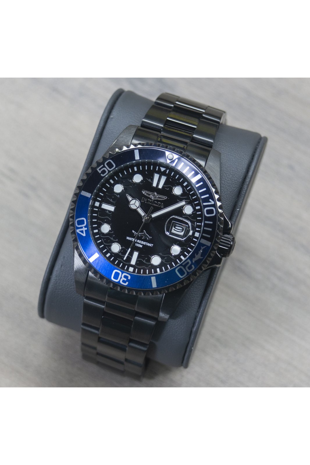 Invicta Pro Diver 44713 Men's Quartz Watch - 43 mm